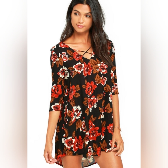 Amuse Society | Dresses | Amuse Society Casyn Black Floral Print Shift ...